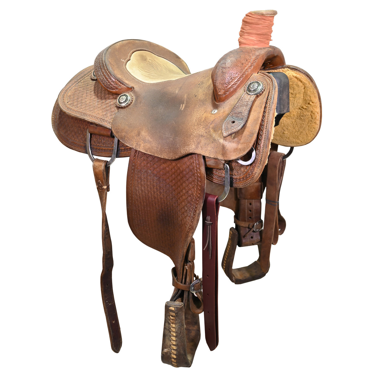 Used 15.5" NRS Pro Team Roping Saddle